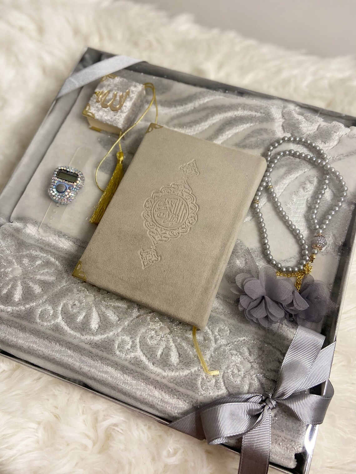 Custom Cold Pressed Quran Gift Set Mini Quran and Tasbih - Etsy