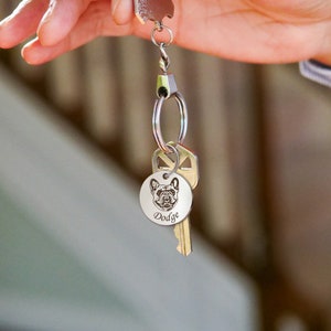 Engraved Pet Portrait Keychain - Custom Dog Portrait Keychain - Cat ...
