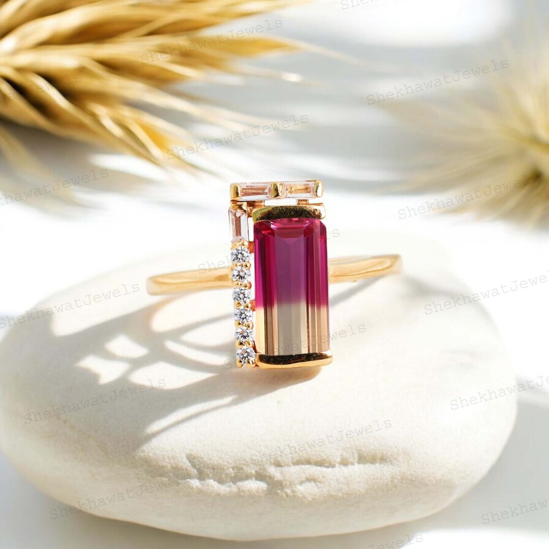 Vintage Bi Color Ceylon Sapphire Ring 18K Yellow Gold Bridal Ring ...