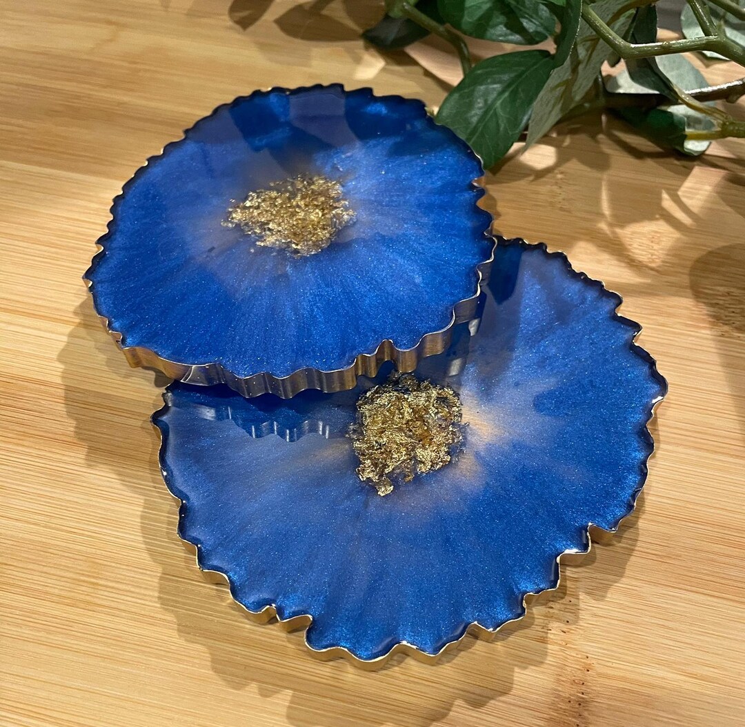 Offer Royal Blue & Gold Geode Style Resin Coaster Set matching Items ...