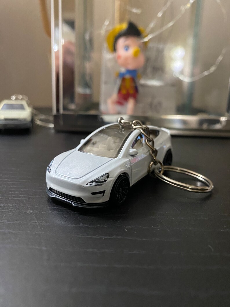 Tesla Model Y Die Cast Keychain - Etsy