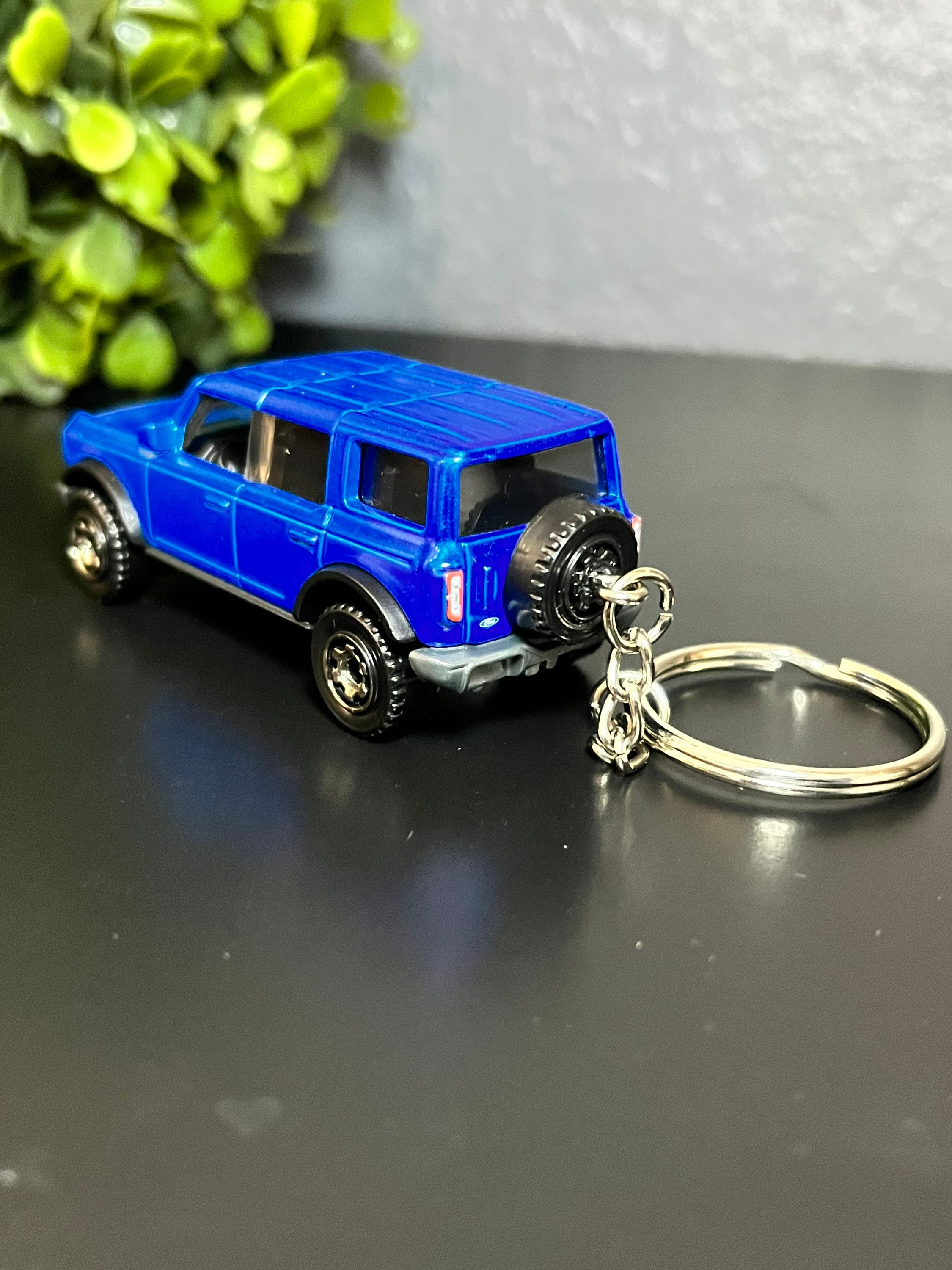 Ford Bronco Keychain - Etsy