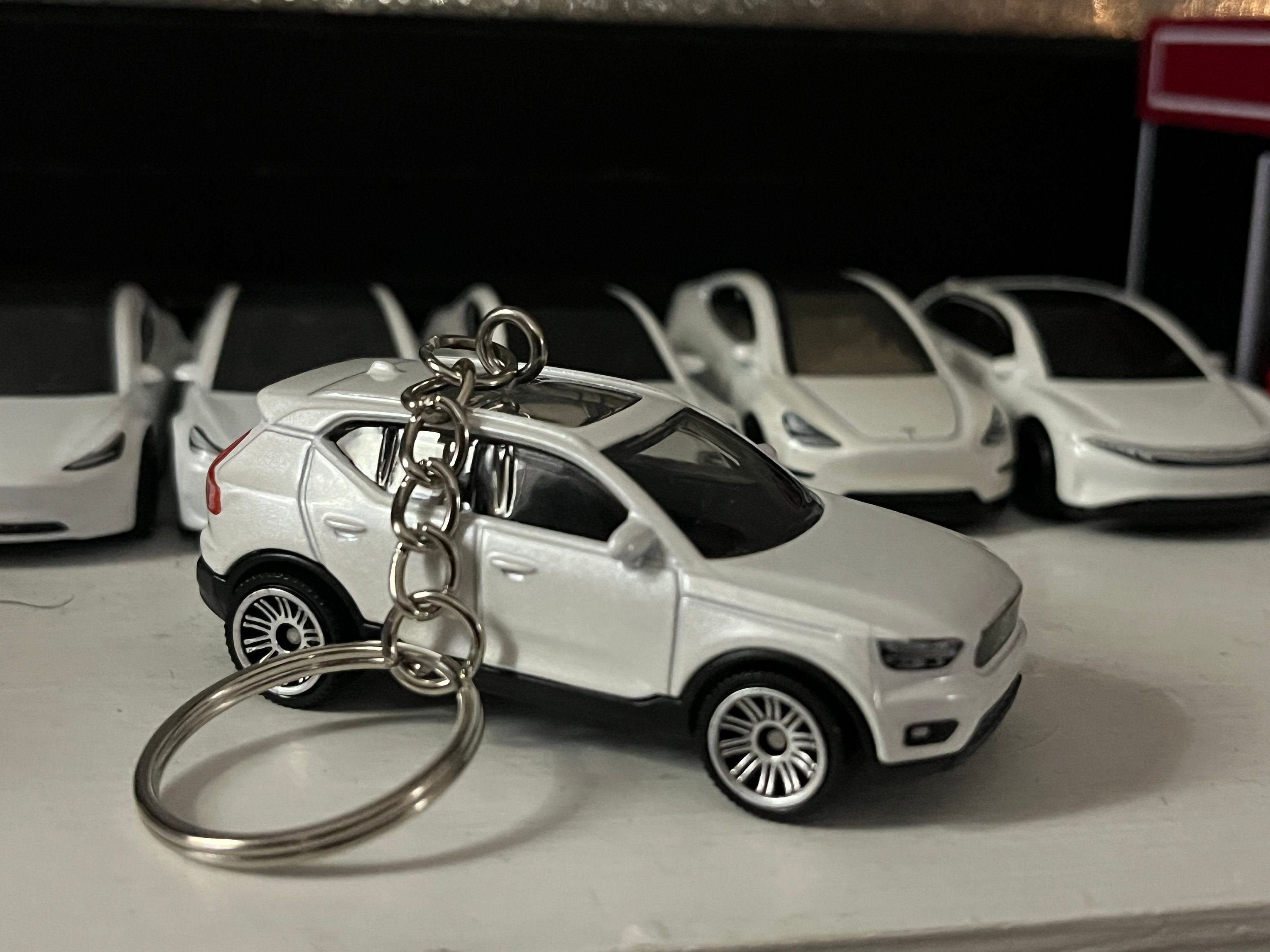 Volvo Xc40 Keychain - Etsy