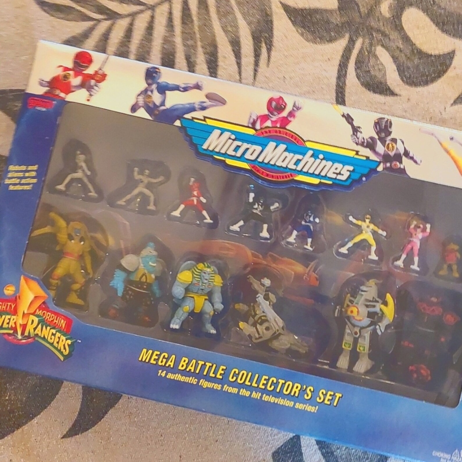 Micro Machines Mega Battle Collector's Set Mighty Morphin Power Rangers ...