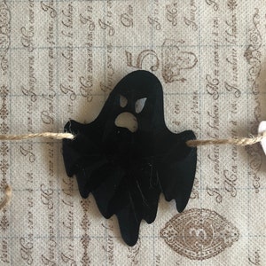 Ghost Garland for Halloween Decorations! - Etsy