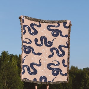 Snake Constellations Woven Blanket | Astrology Blanket | Cotton Woven ...