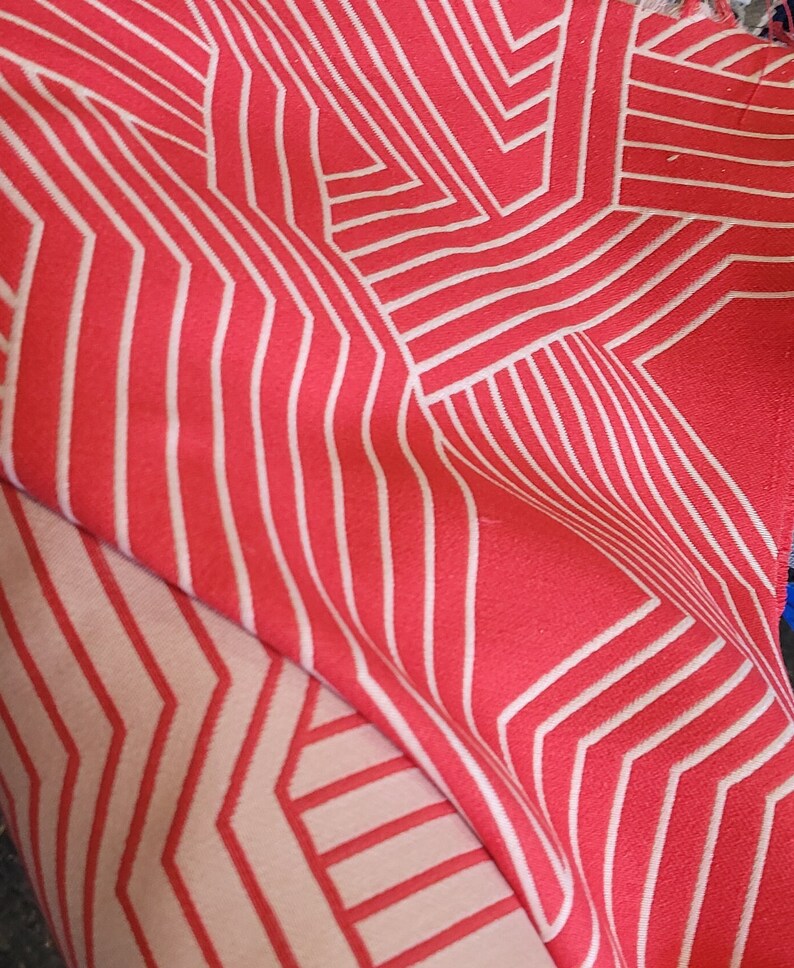Carnegie Maze Red 6550-36 4 Yard Fabric Remnant - Etsy