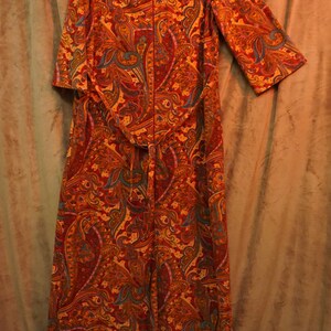 Vintage Velvet 1960's Lissane Paisley Print Robe - Dress - Etsy