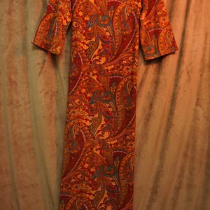 Vintage Velvet 1960's Lissane Paisley Print Robe - Dress - Etsy
