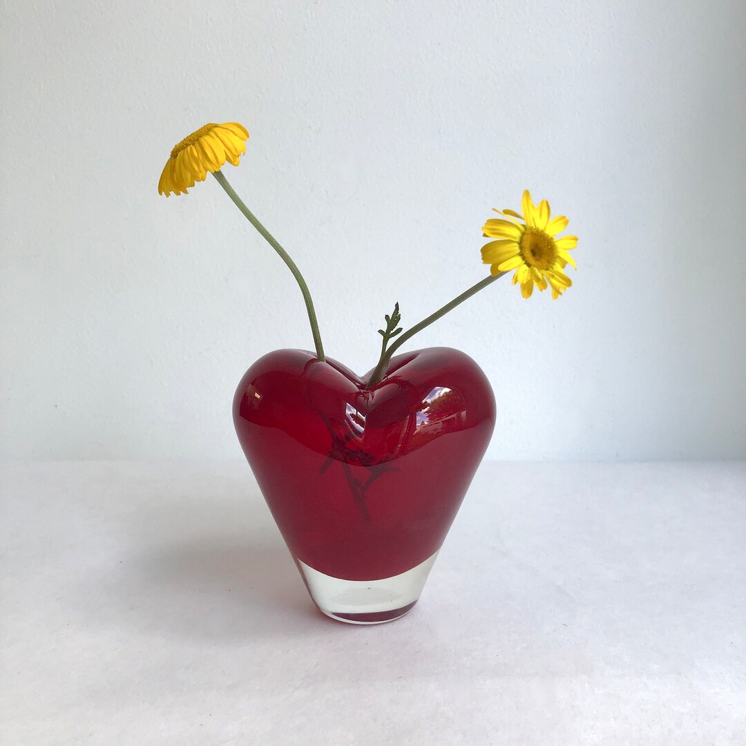 Heart Vase Deru Design (c), Vintage Glass Vase, Vase Red Glass, Vase ...