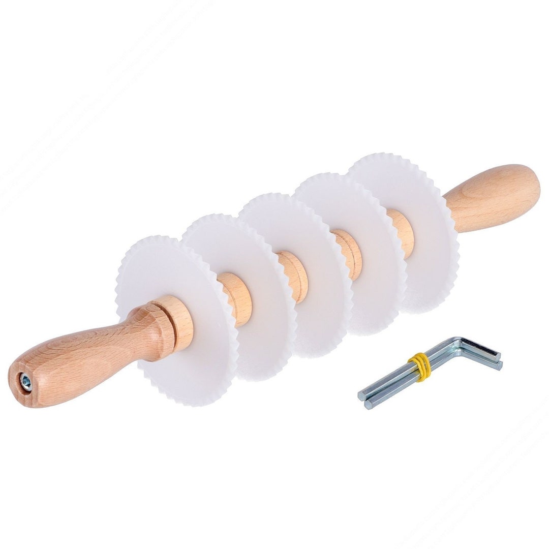 Professional Rolling Pasta Cutter With 5 Serrated Blades in Food Safe ...