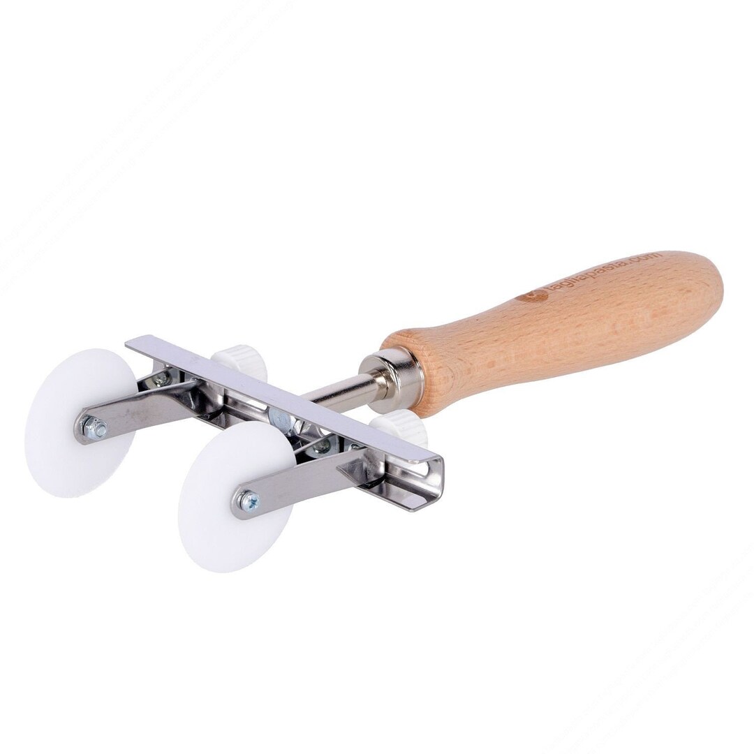 Adjustable Pasta Cutter With 2 Smooth POM Blades and Wooden Handle ...