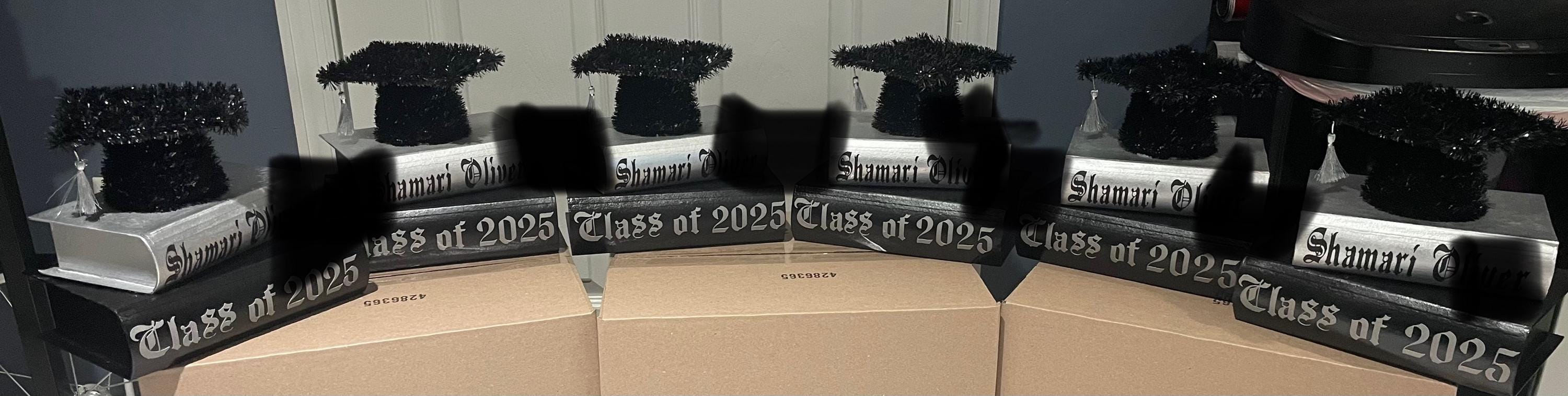 Custom Graduation Book Centerpiece - Etsy