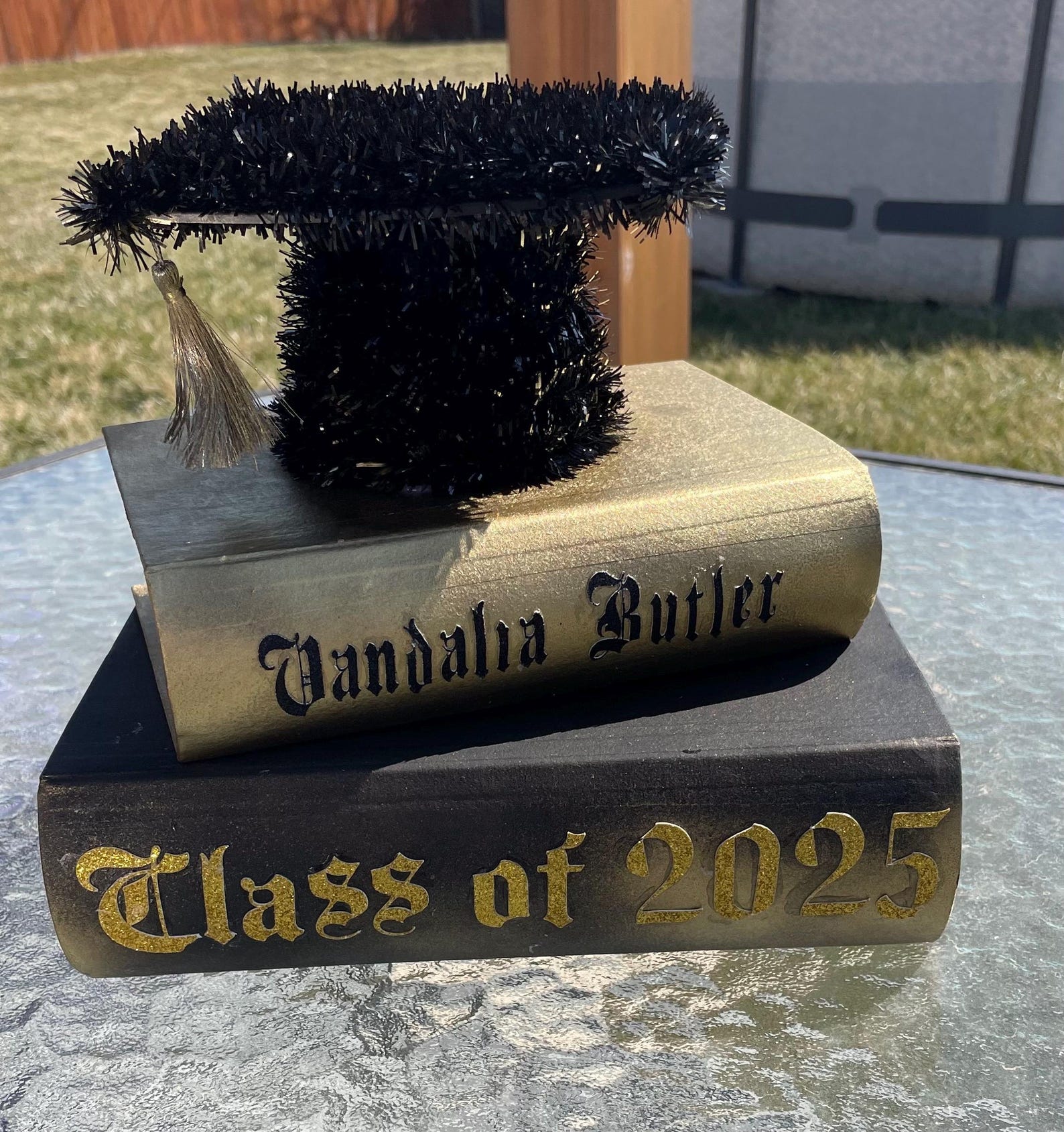 Custom Graduation Book Centerpiece - Etsy