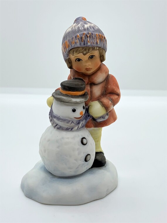 2001 Berta Hummel Goebel A Gift For Snowman Figurine BH92/P | Etsy
