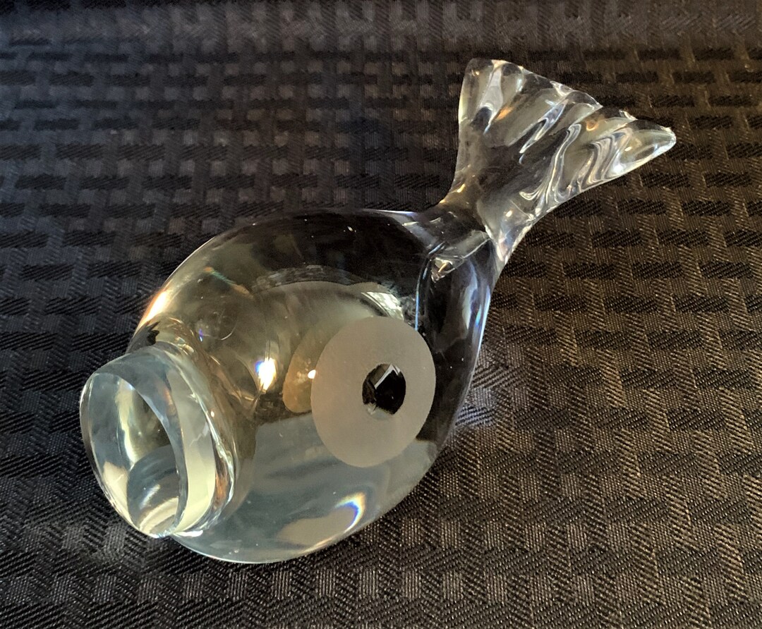 Vintage Art Glass Fish Paperweight Signed Lyn '77 - Etsy