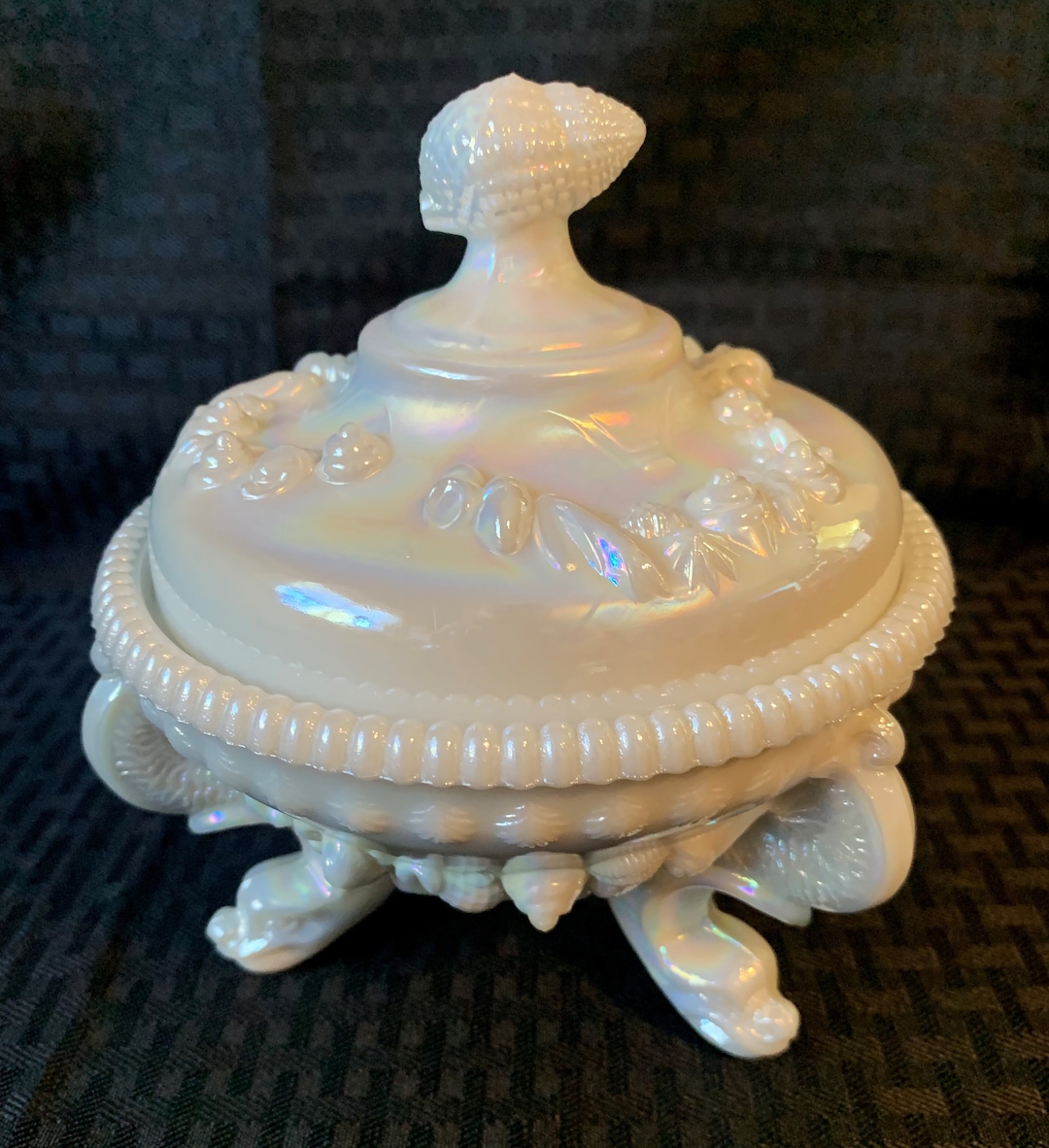 Westmoreland Argonaut Nautilus Shell Opalescent Pearl Color Candy Dish ...