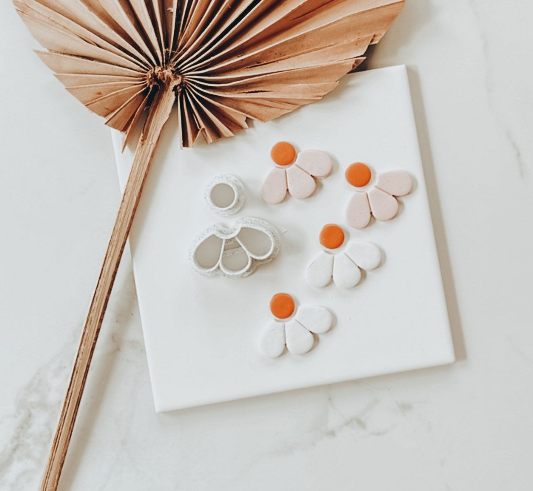 2 Piece Daisy Clay Cutter Set | Set of 2 Clay Cutters | Clay Cutters ...