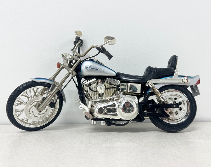 Blue Harley Davidson- Mattel Trademark- 2000 - 88 Cubic Inches Dyna Wide Glide Toy Model Harley ...