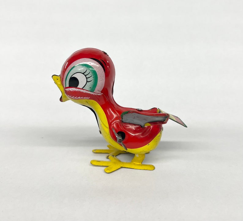 TIN LITHO Windup Hopping Bird With Flapping Wing - 1950s Mikuni Co ...
