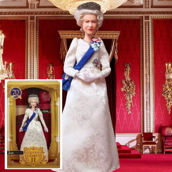 Queen Elizabeth Doll - Etsy