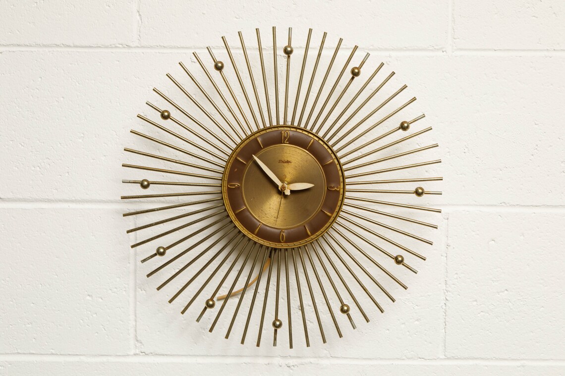 Vintage Mid-century Modern Starburst Wall Clock by Snider - Etsy