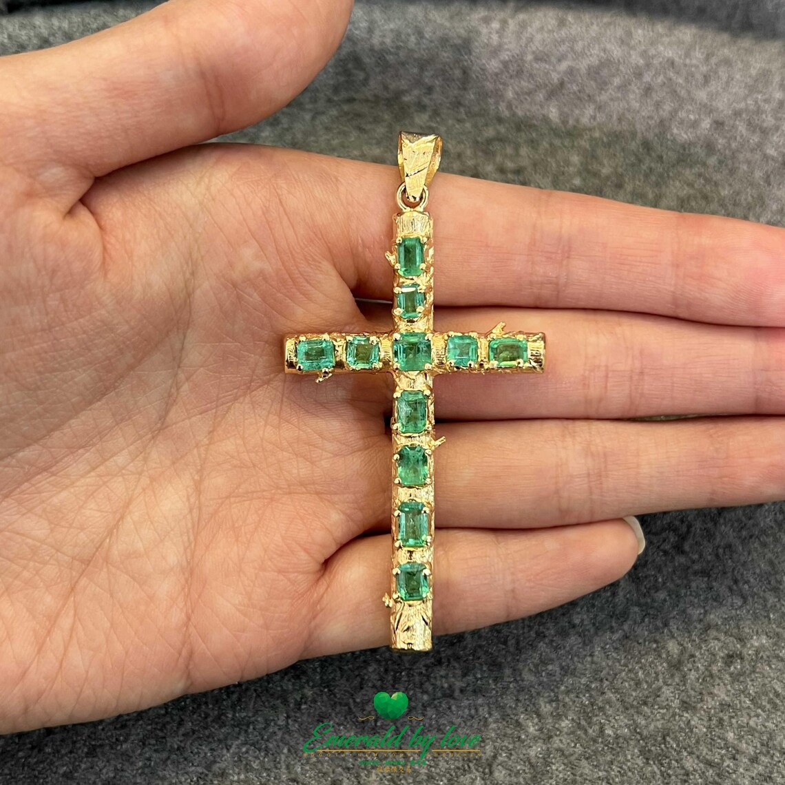Opulent 18k Yellow Gold Cross Pendant With Genuine Colombian Square ...