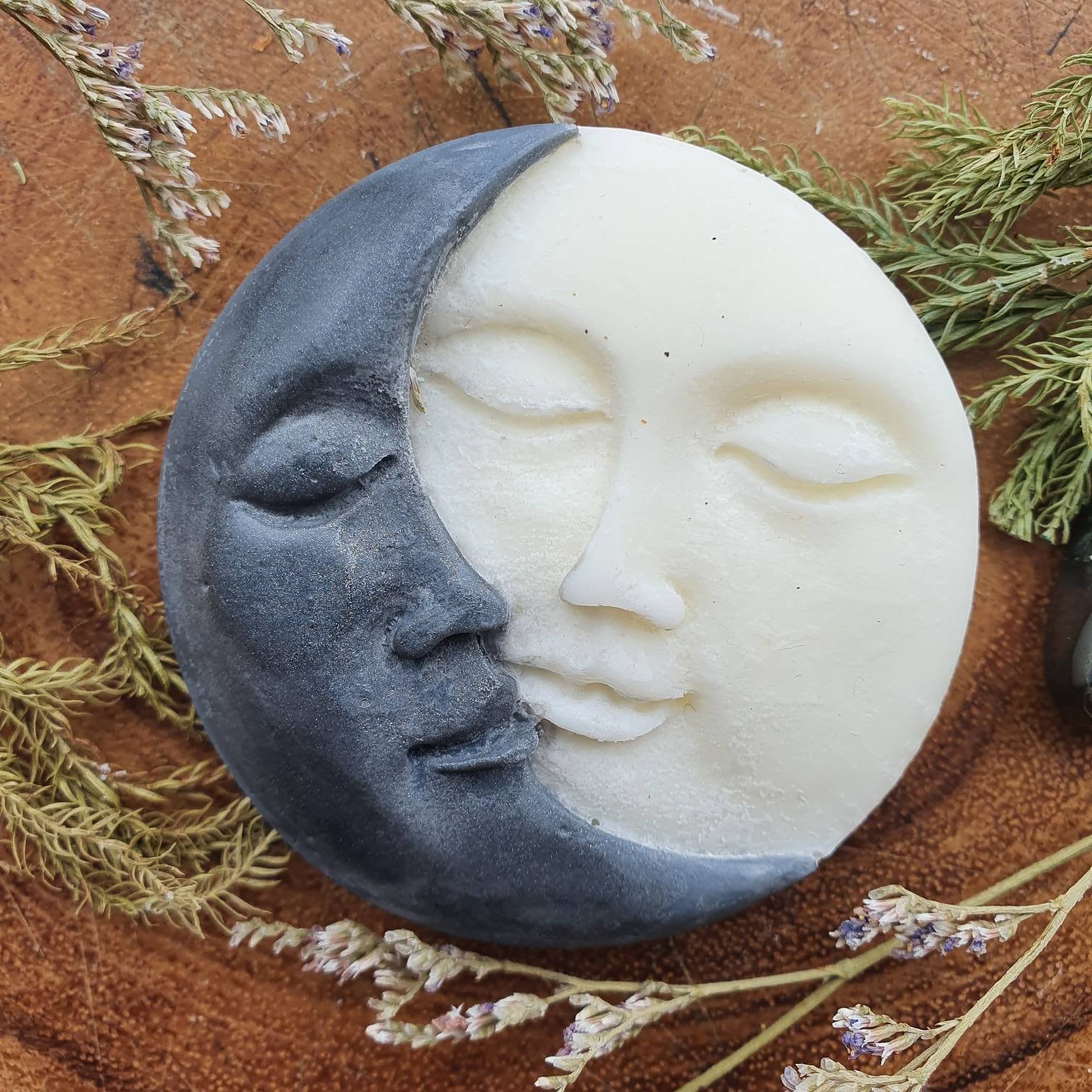La luna y la cera solar se derriten - Etsy España