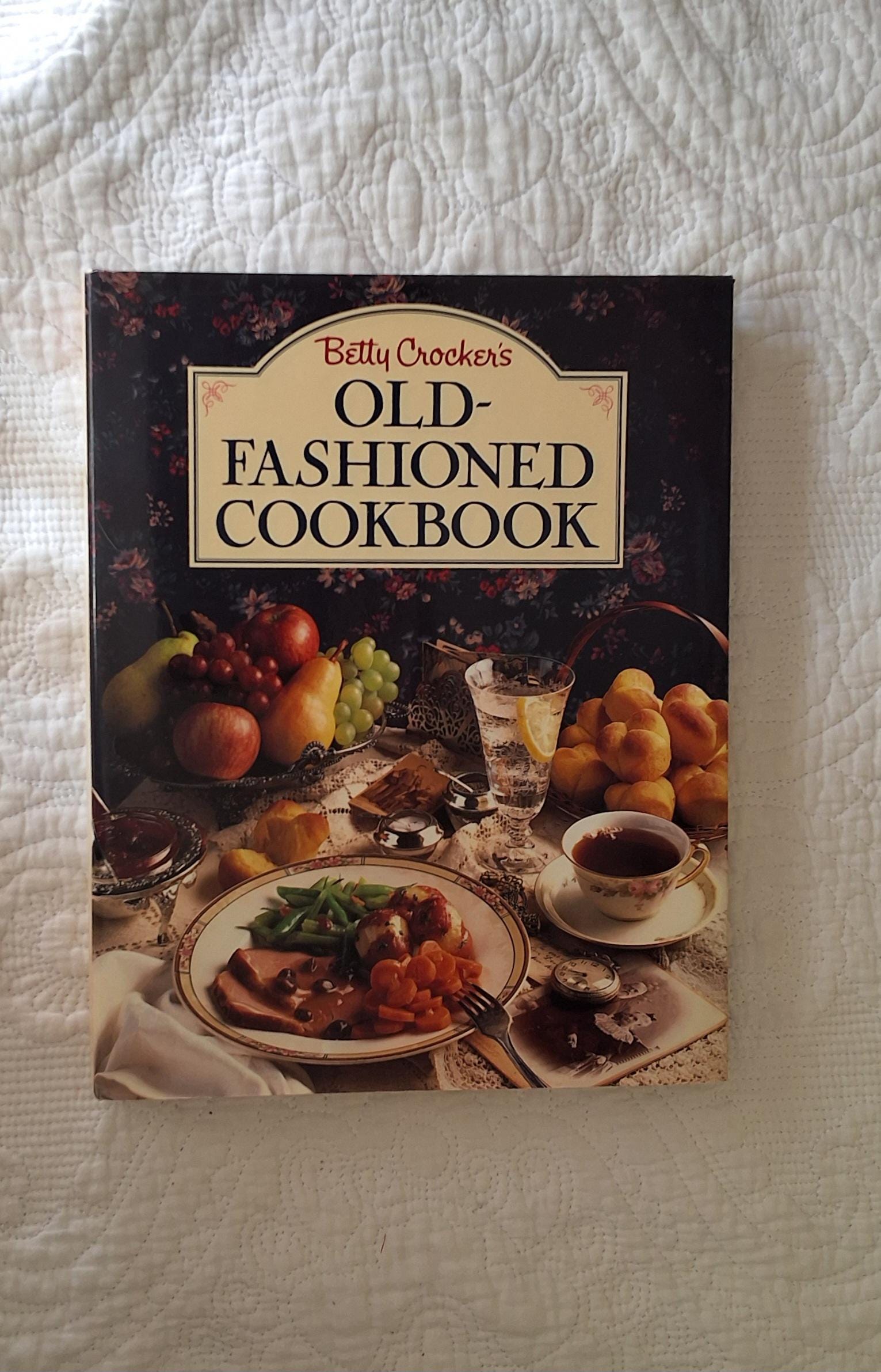 Betty Crocker's Old-fashioned Cookbook/1990 *1st Edition 2nd Printing ...