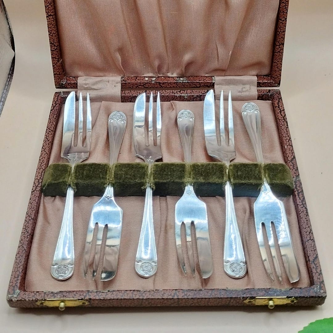 Antique Cake Forks, Matching Set of 6 With Storage Case, Made in ...