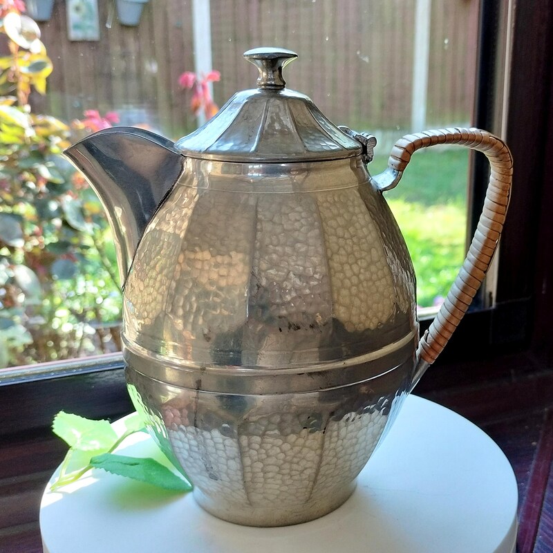 Pewter Lion - Etsy UK