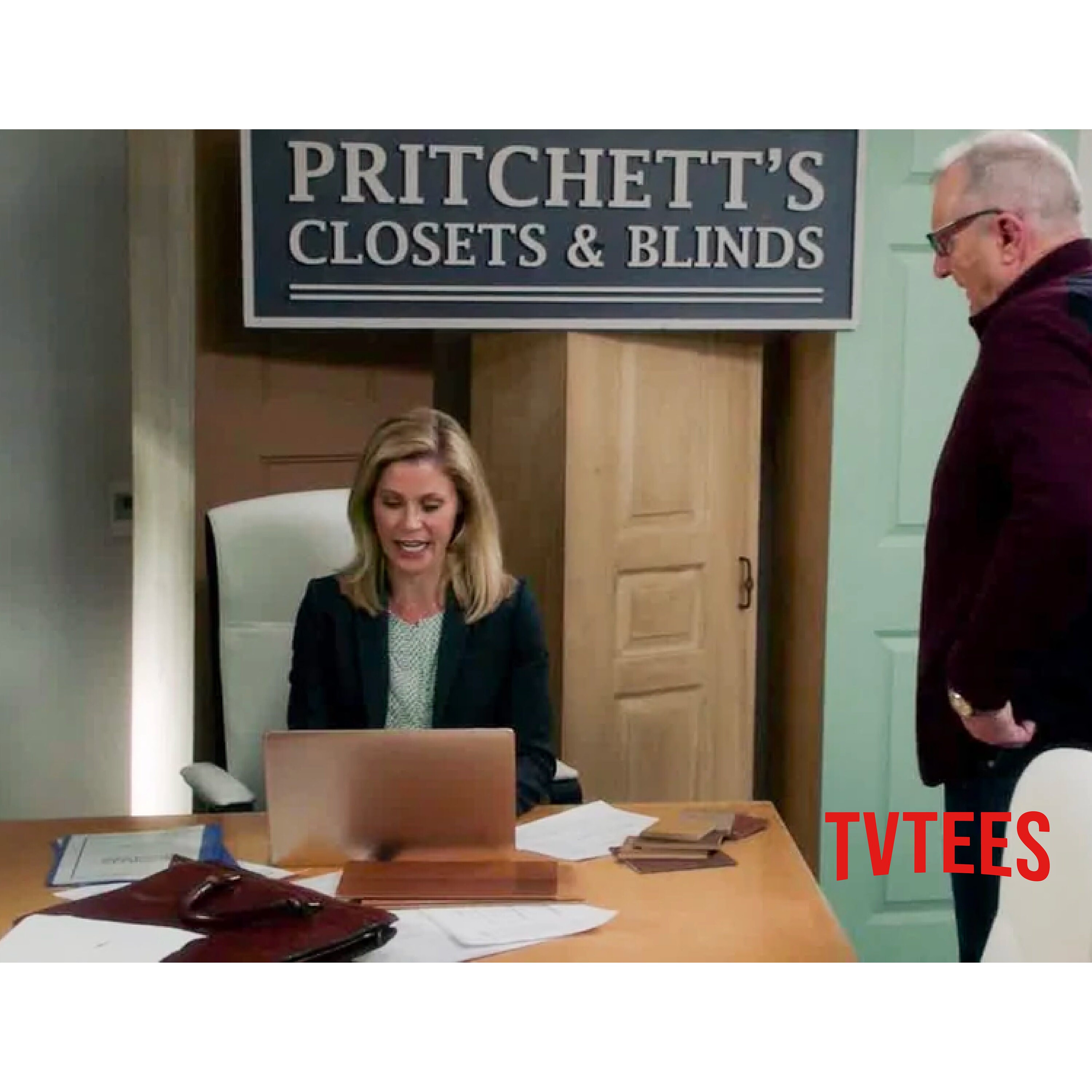 Modern Family T-shirt Pritchett's Closets & Blinds - Etsy UK