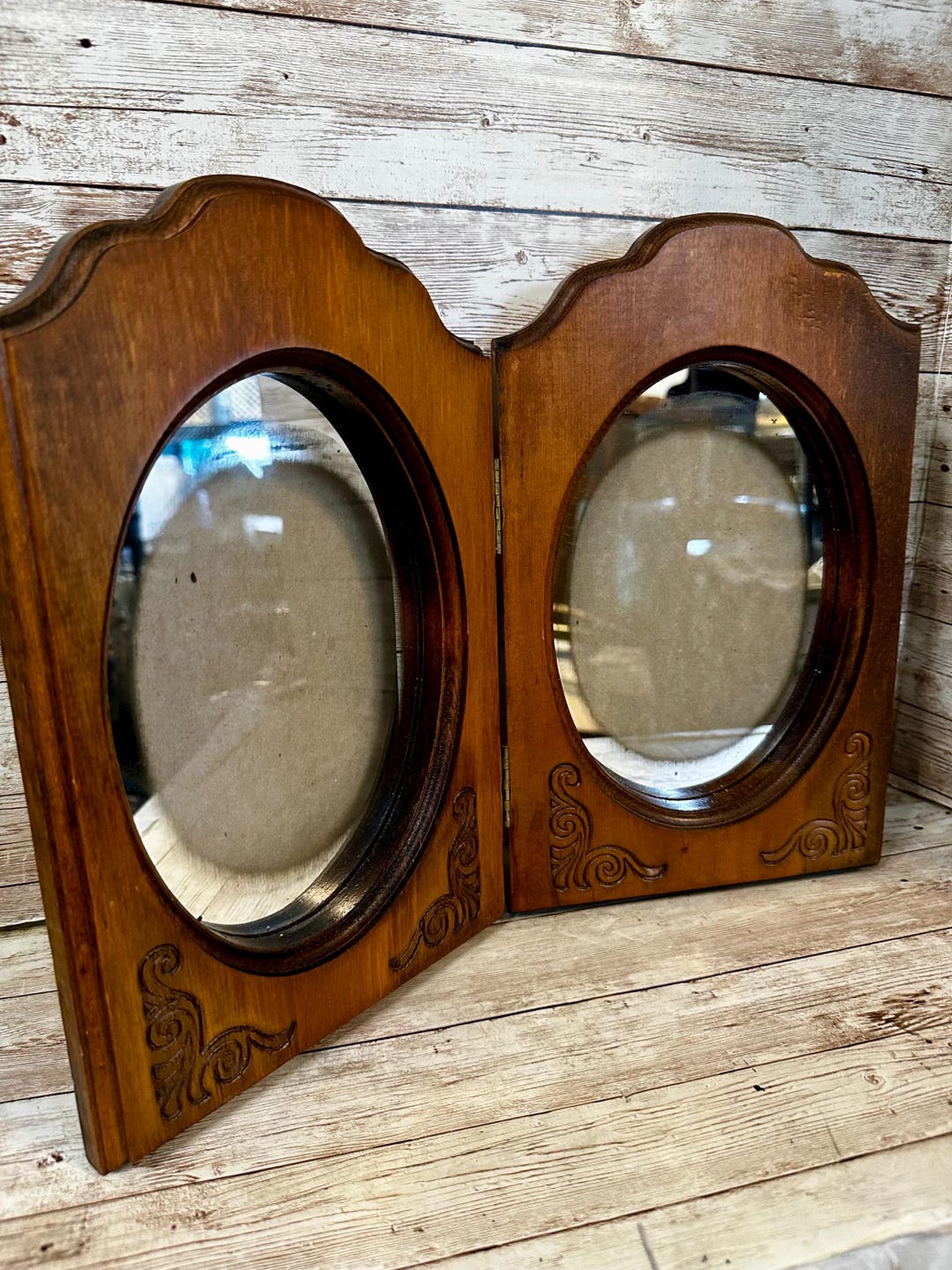 Double Oval Picture Frame Wood Carved Folding Reflective Mirror Vtg Woodsmen Inc - Etsy