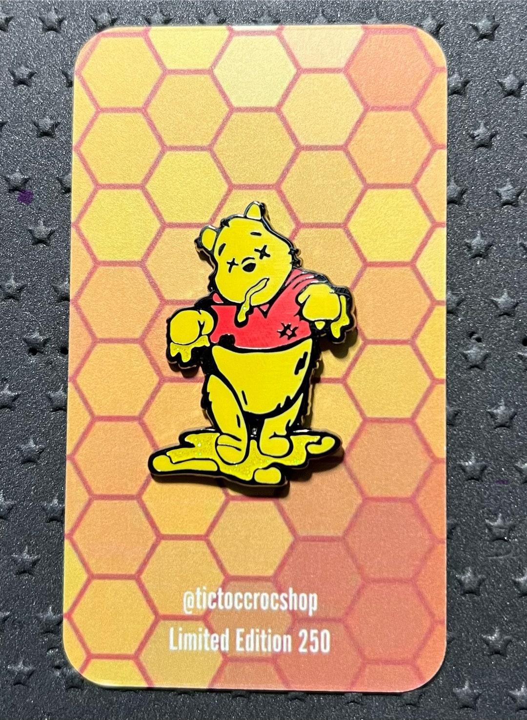 Zombie Winnie the Pooh Bear Glitter Fantasy Disney Pin Limited Edition ...