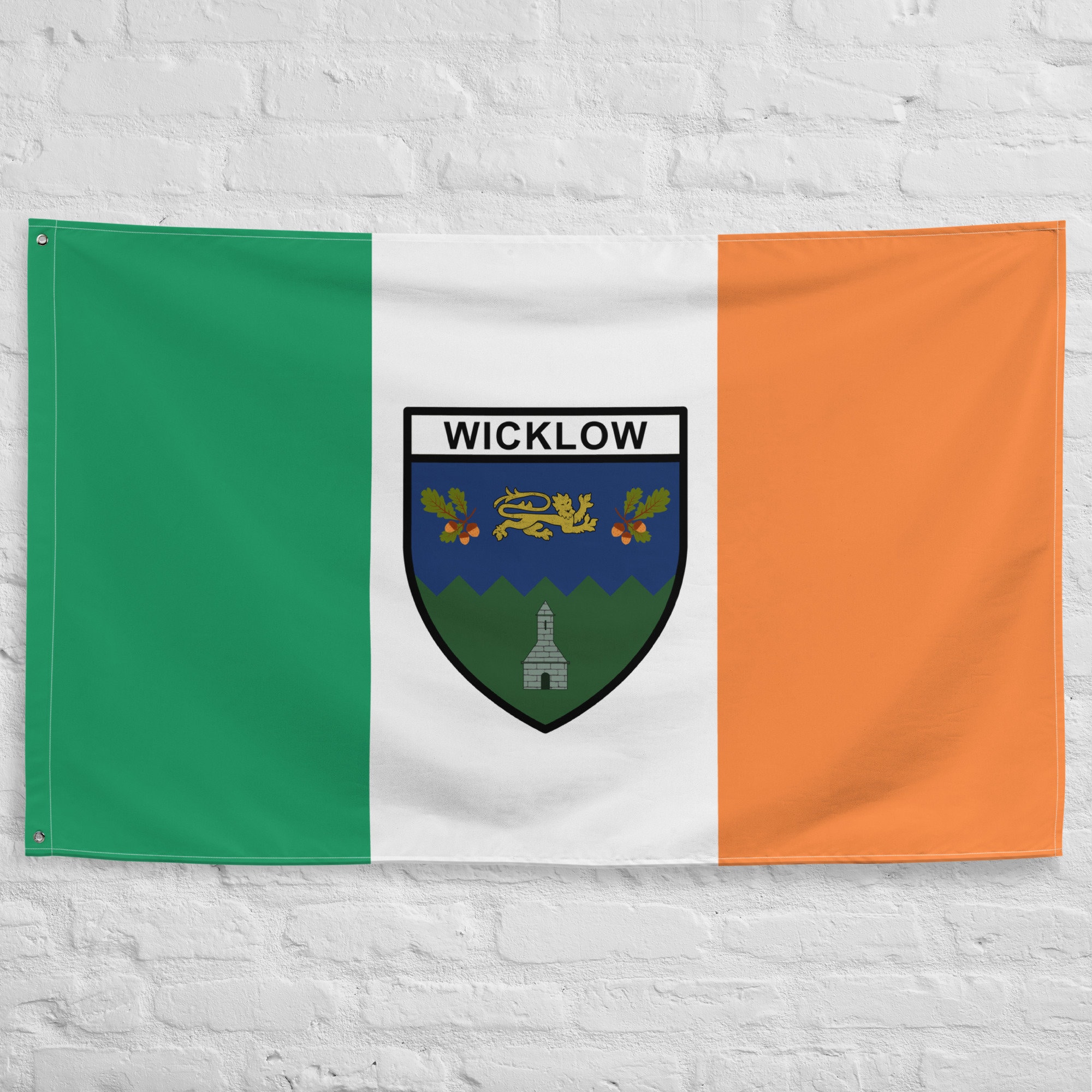 Wicklow County Coat of Arms Ireland Flag Wicklow Crest Flag Ireland ...