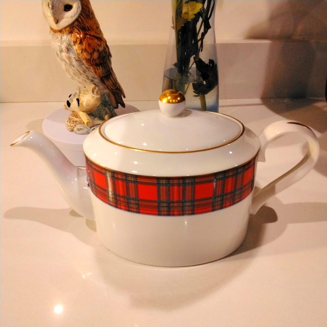 Crown Dutchy Large Oval Teapot in the Stewart Clan Tartan, Bone China ...