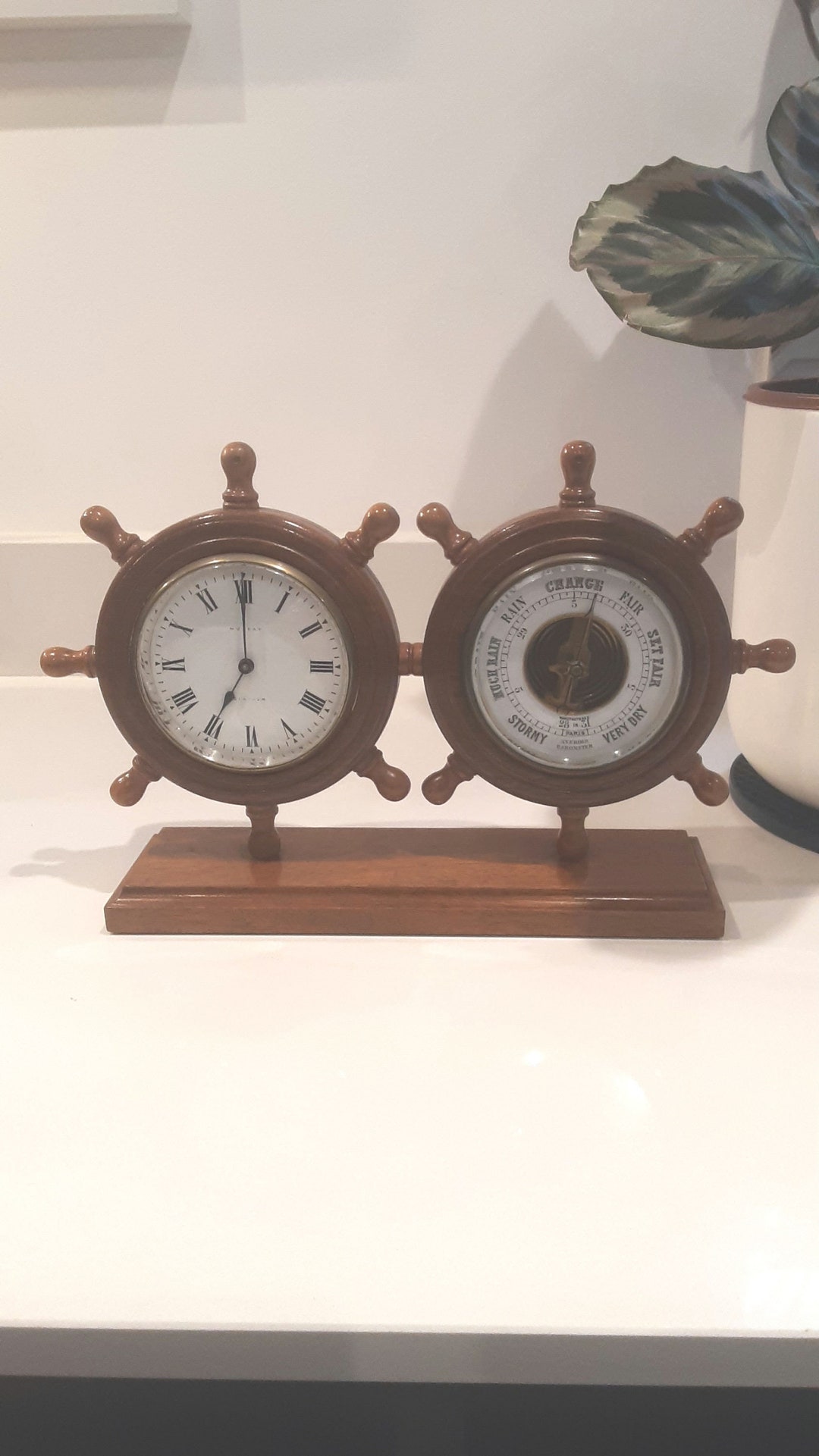 Double Ships Wheel Clock and Barometer. Clock Murray Glasgow and ...