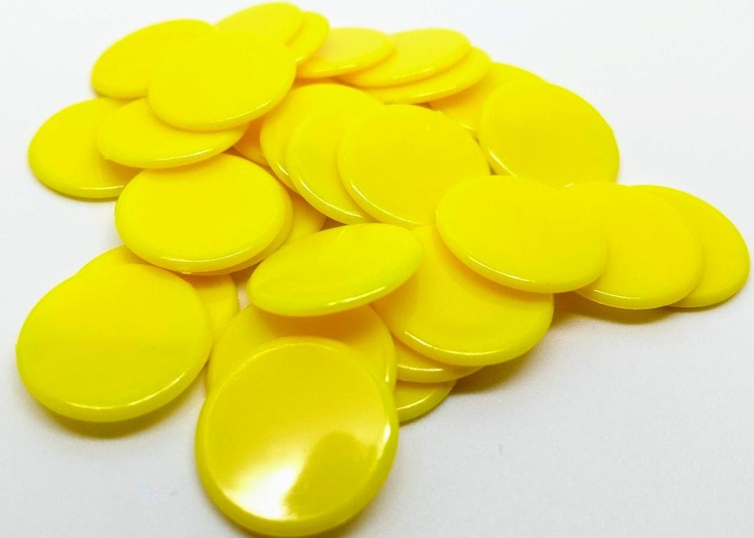 Counters for Crafting. 100 X 22mm Plastic Counters in Various Colours ...