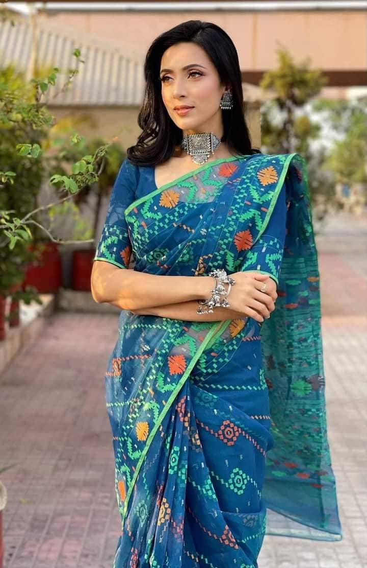 Original Dhakai Jamdani Saree Mim Model Peacock Color - Etsy