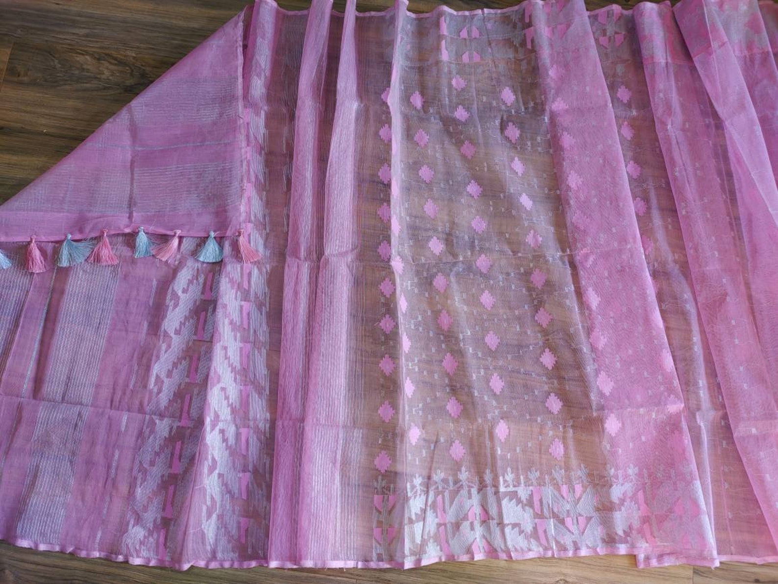 Original Dhakai Jamdani Saree Beautiful Pink and Silver - Etsy