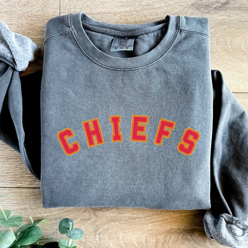 Comfort Colors Chiefs Sweatshirt - Etsy