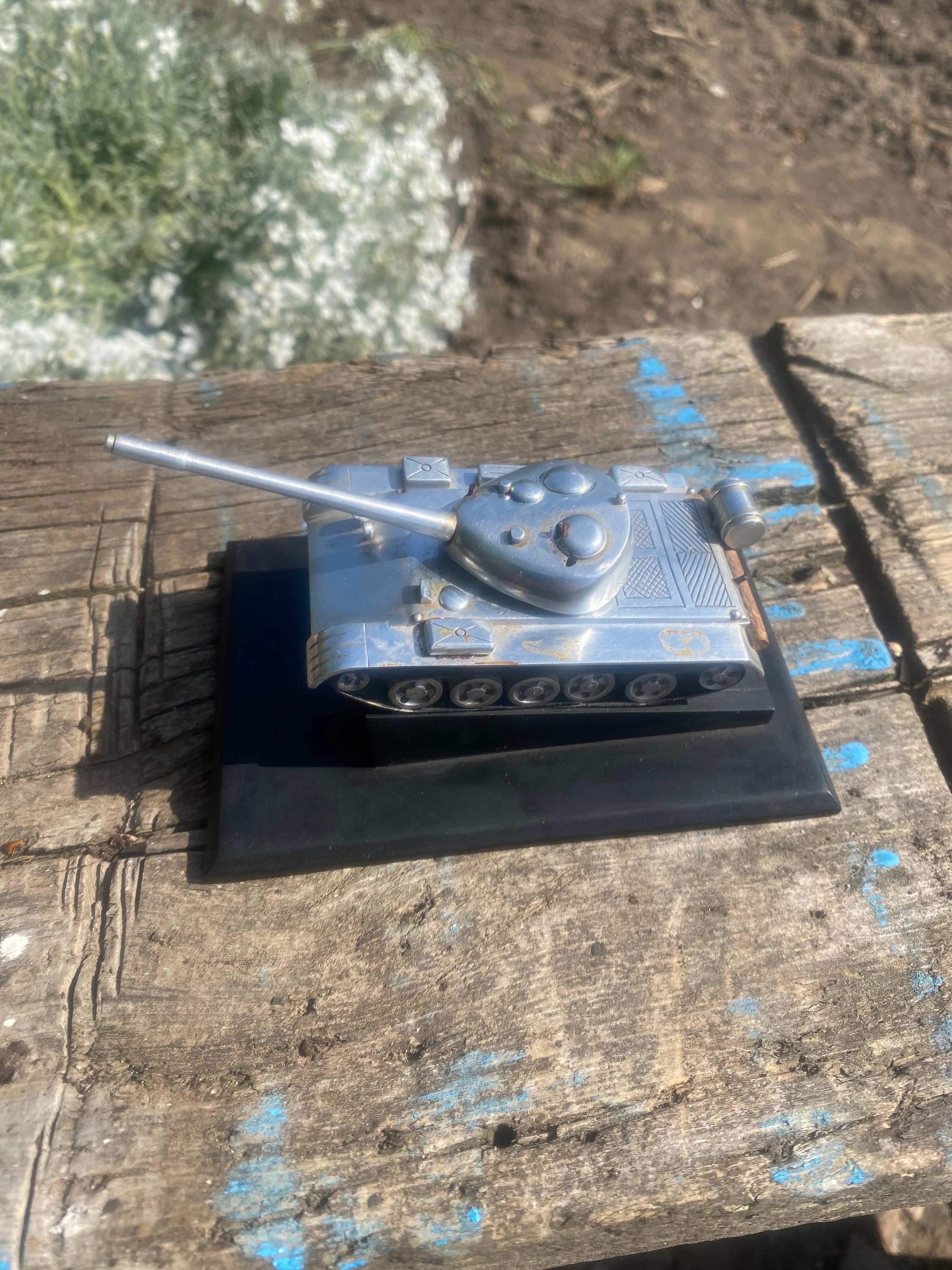 The Little Tank: Rare Stainless Steel T54 or T62 Scale Model 1/43 - Etsy