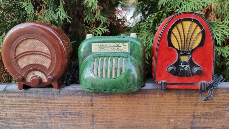 Very Rare Set of Vintage Miniature Radios: Philips 830, Ekco AD36 ...
