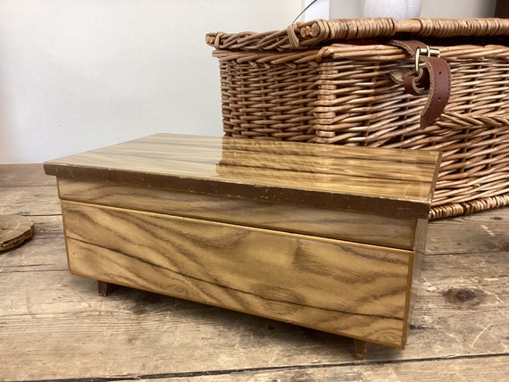 70s Musical Jewellery Box - Etsy