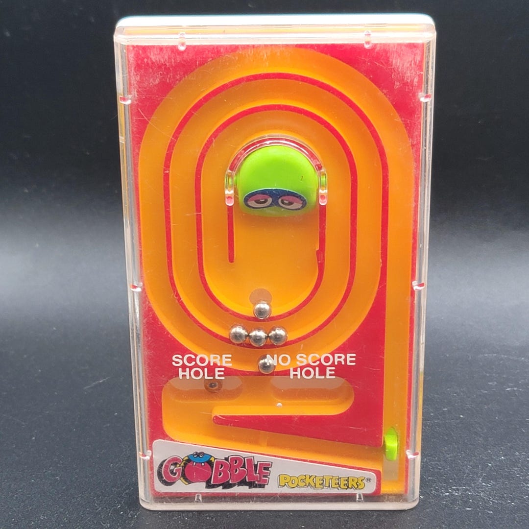 Vintage Tomy Pocketeers Gobble Palitoy Pocket Mate Handheld Game - Etsy
