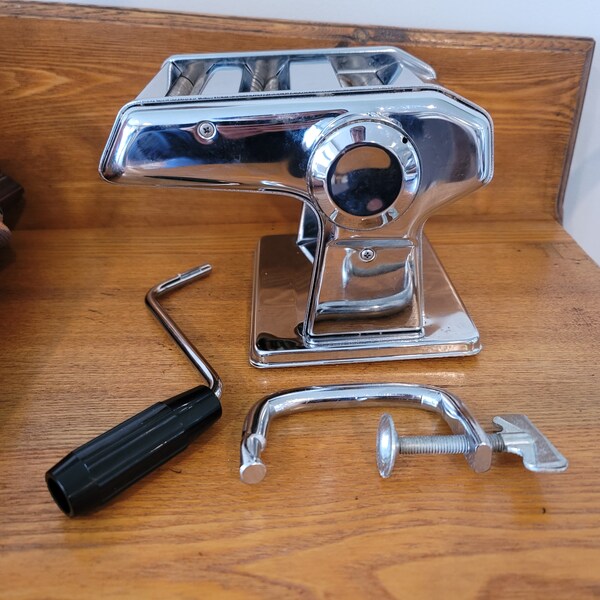 Vintage Pasta Maker - Etsy
