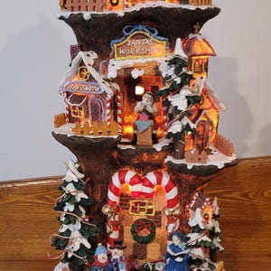 HUGE Santa Work Shop Gingerbread House Tree House Village Jaimy Lights ...