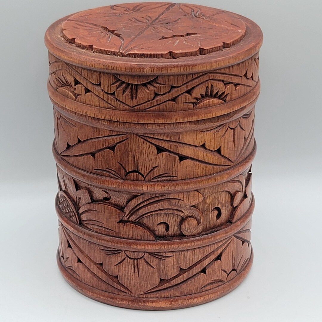 Vintage Wooden Folk Art Hand Carved TRINKET Box, Handcarved Wood Box - Etsy