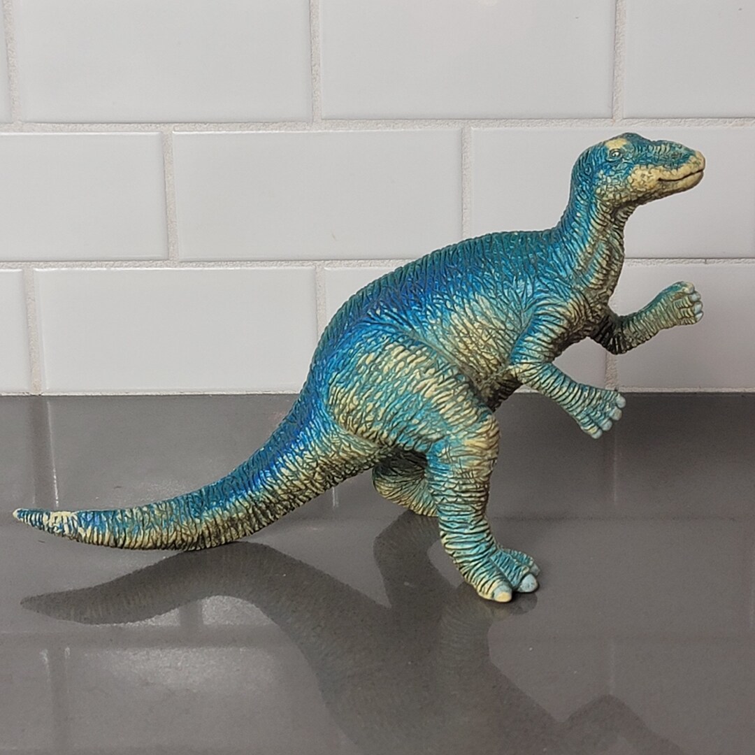 Vintage 1991 Edmontosaurus Dinosaur Figure Tall Green Blue Pretend Play ...