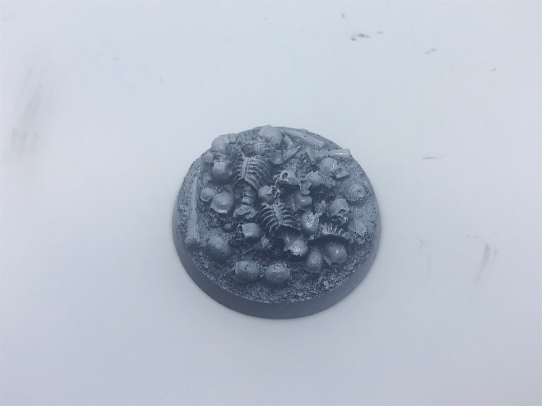 One 1 Warhammer Age of Sigmar 40K Resin Bone Field 40mm - Etsy